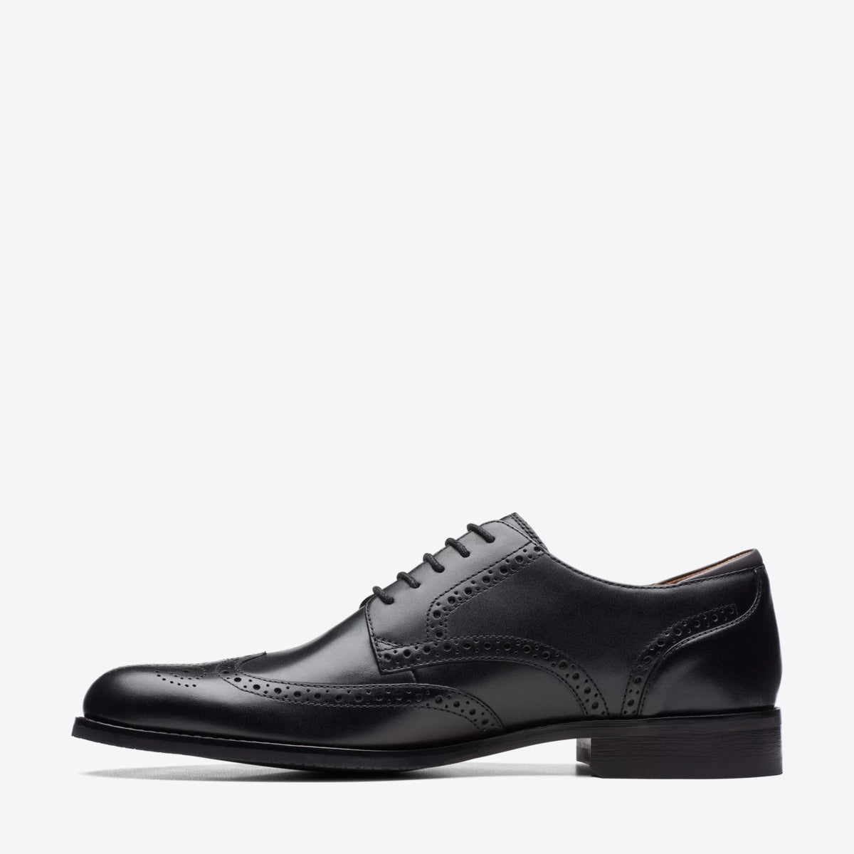 Buy CLARKS Mens Craft Arlo Limit - Black Leather | Online | Pat Menzies